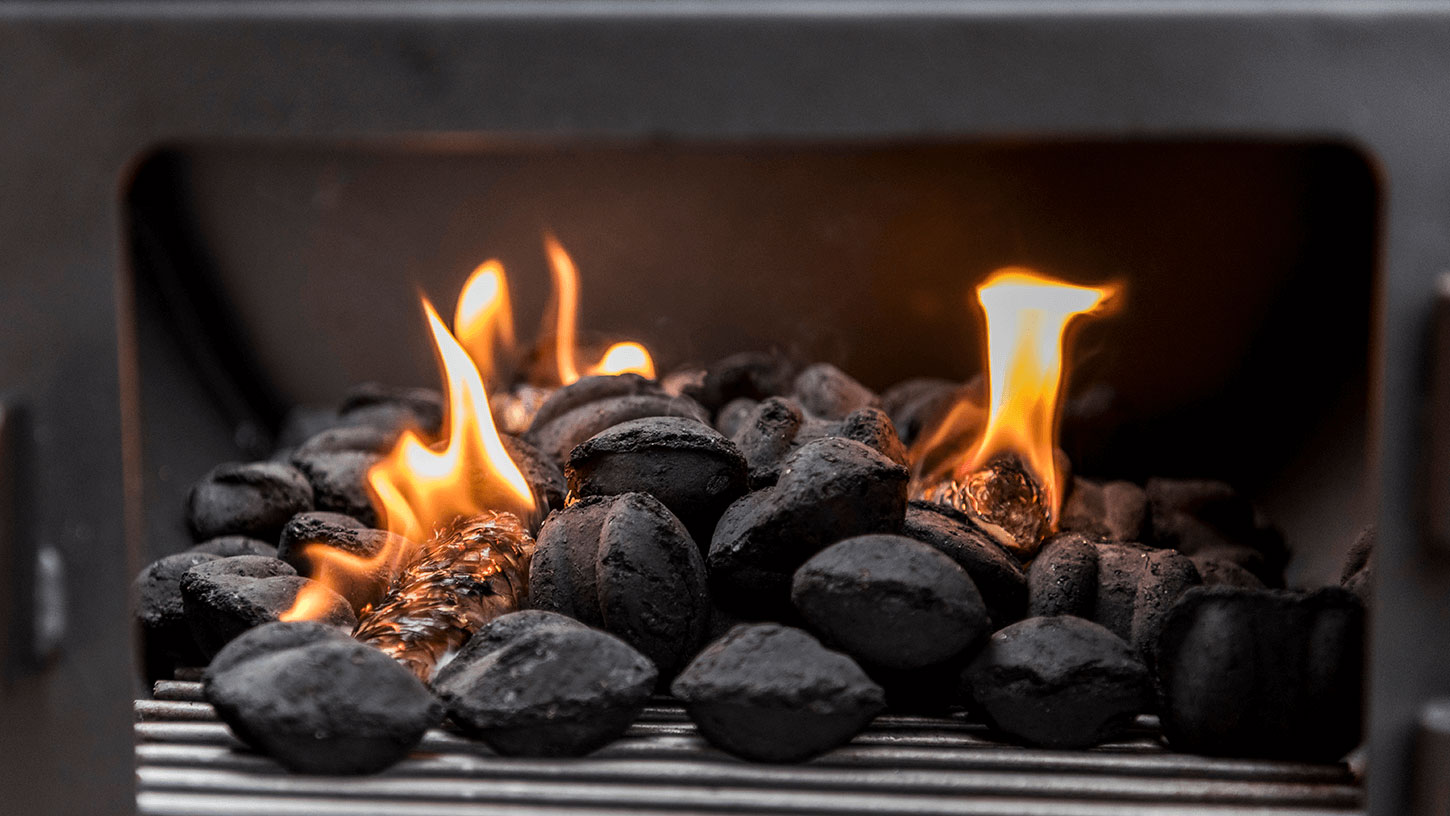 How to build and manage the perfect fire | Oklahoma Joe’s NZ